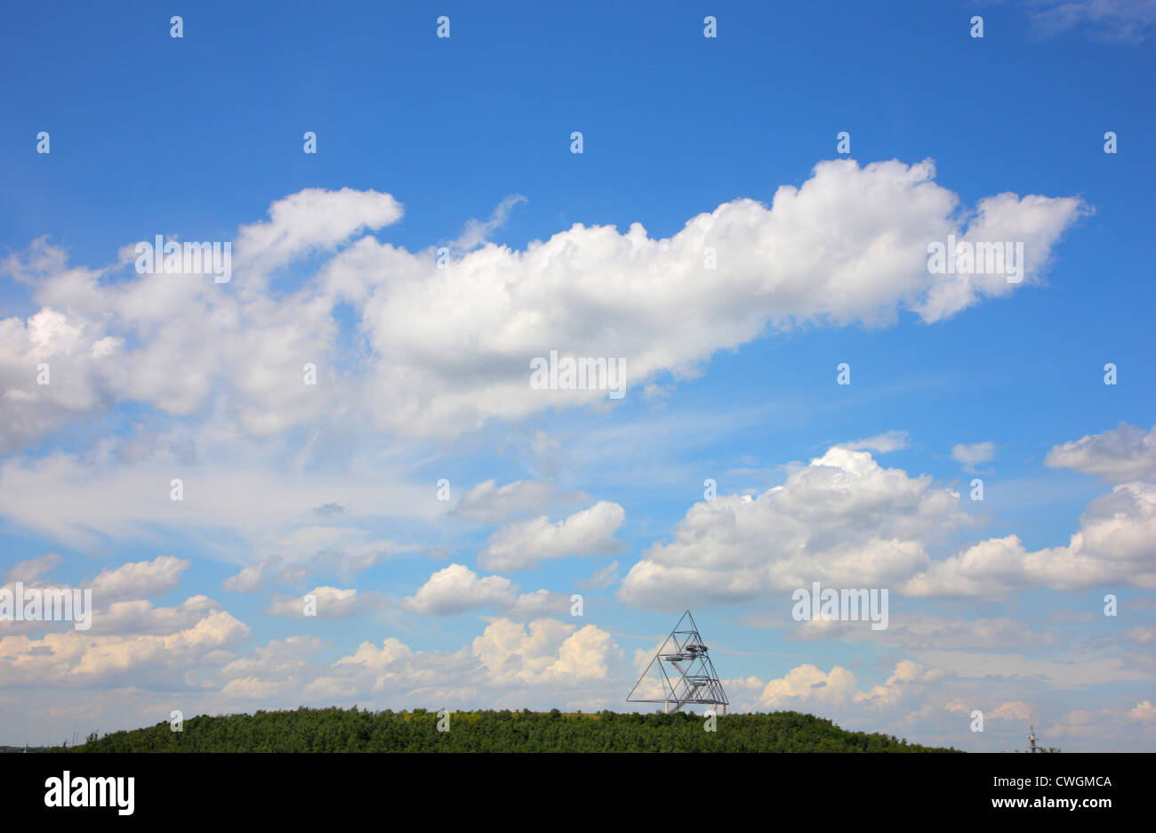Tetrahedron hi-res stock photography and images - Alamy
