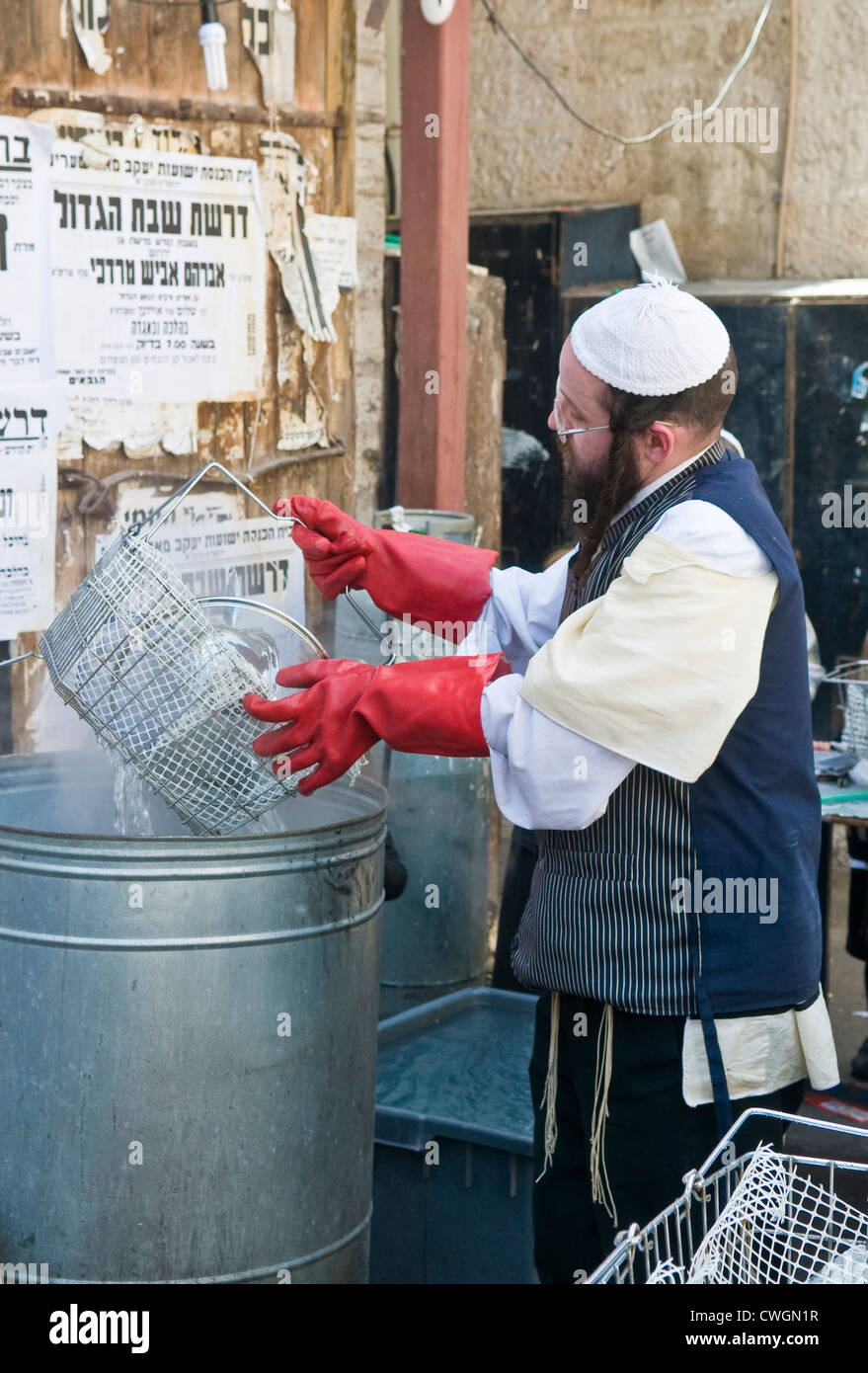 Preparing for passover hi-res stock photography and images - Alamy