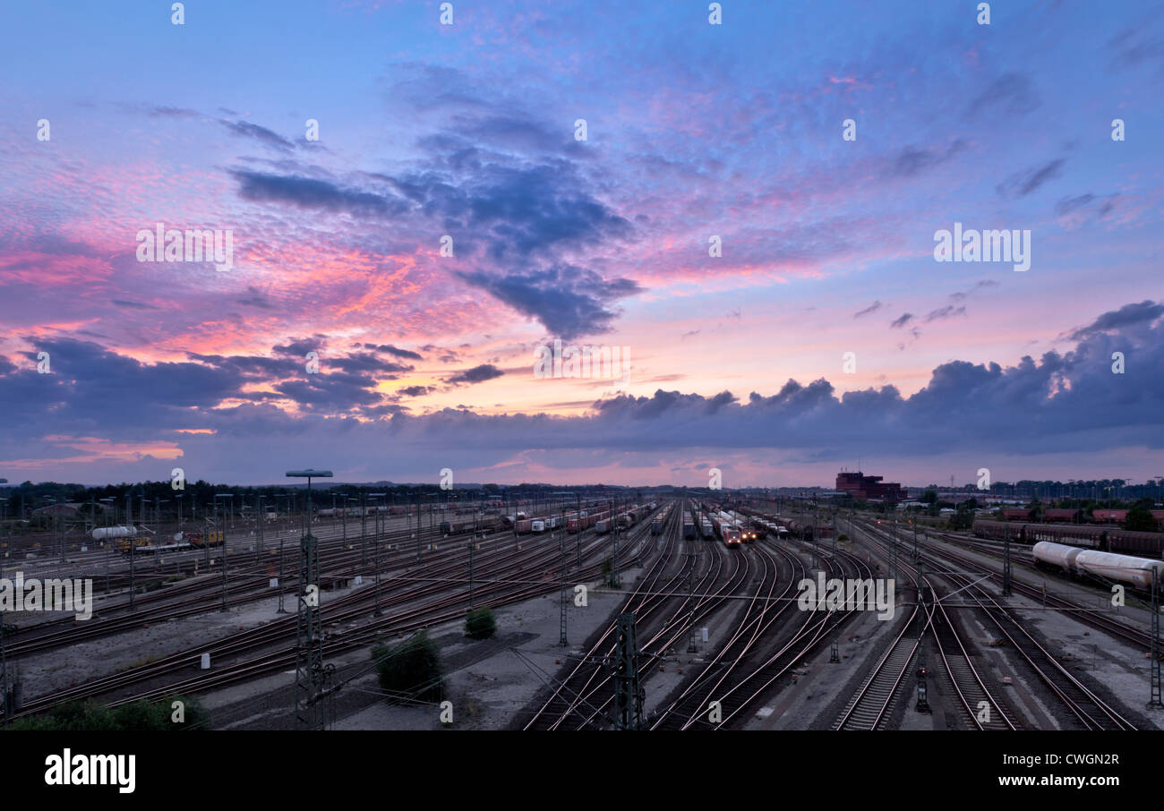 Marshalling yard hi-res stock photography and images - Alamy