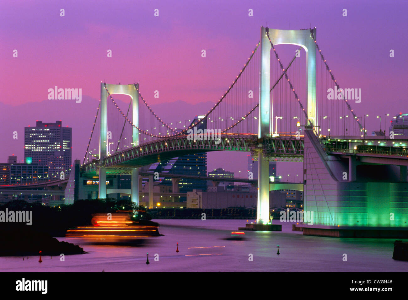 Japan Tokyo Rainbow Bridge Stock Photo - Alamy