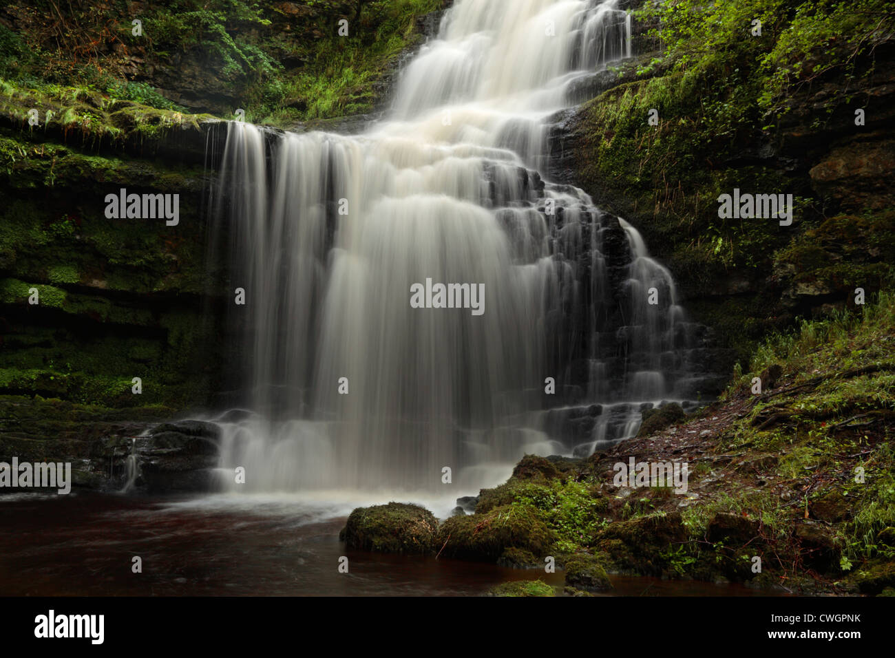 Scaleber force waterfall hi-res stock photography and images - Alamy