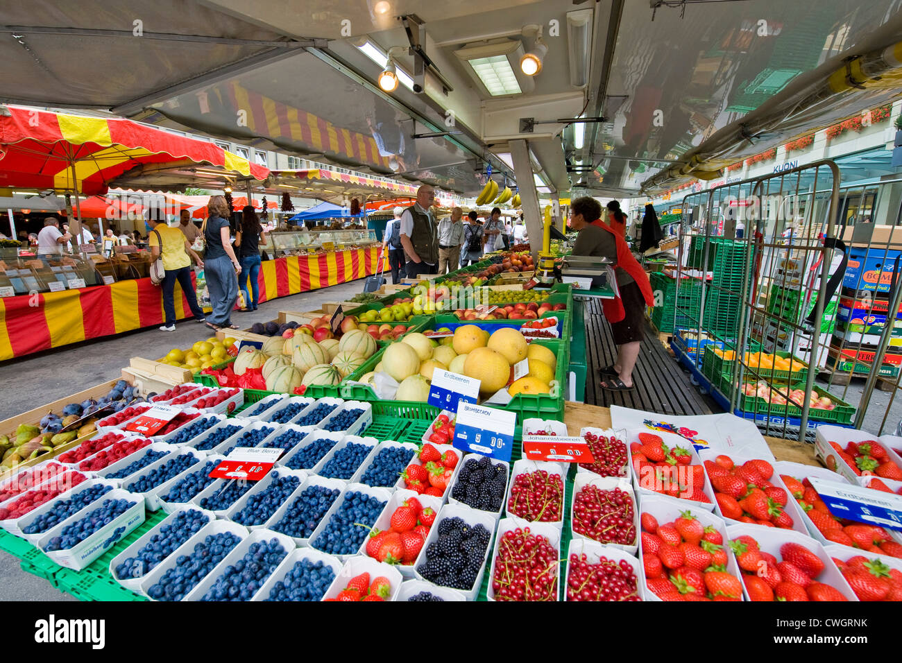 Switzerland, Bern, fruits market Stock Photo - Alamy