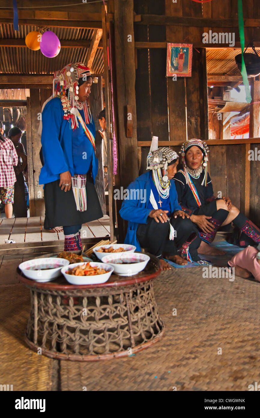 Tribal Wedding Stock Photos & Tribal Wedding Stock Images - Alamy