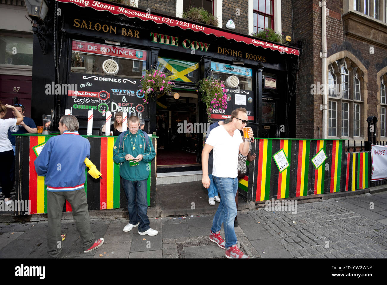 The Cow Pub during the Notting Hill Carnival, Westbourne Park Road ...