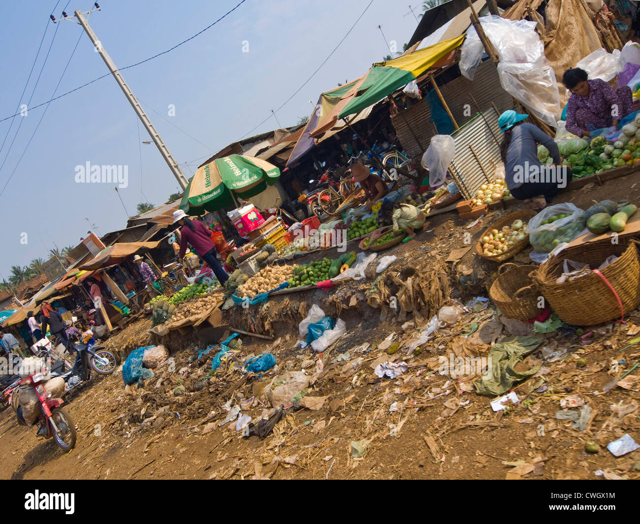 Horizontal wide angle view of a typical fruit and vegetable market ...