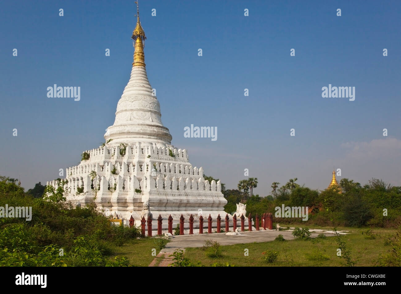 Burmese kingdoms hi-res stock photography and images - Alamy