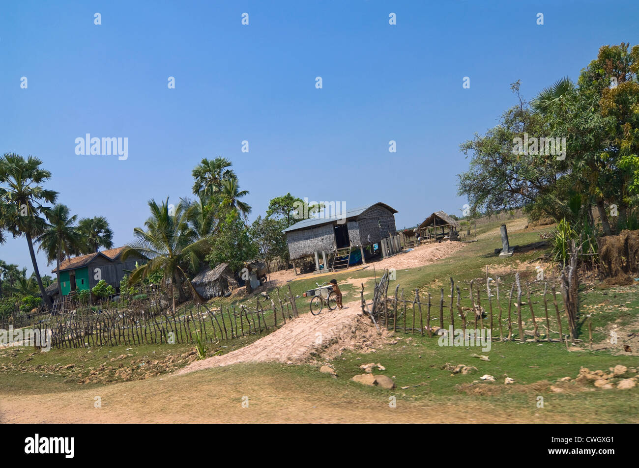 Cambodia farm house hi-res stock photography and images - Alamy