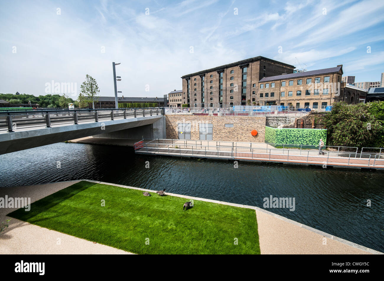 The granary building hi-res stock photography and images - Alamy