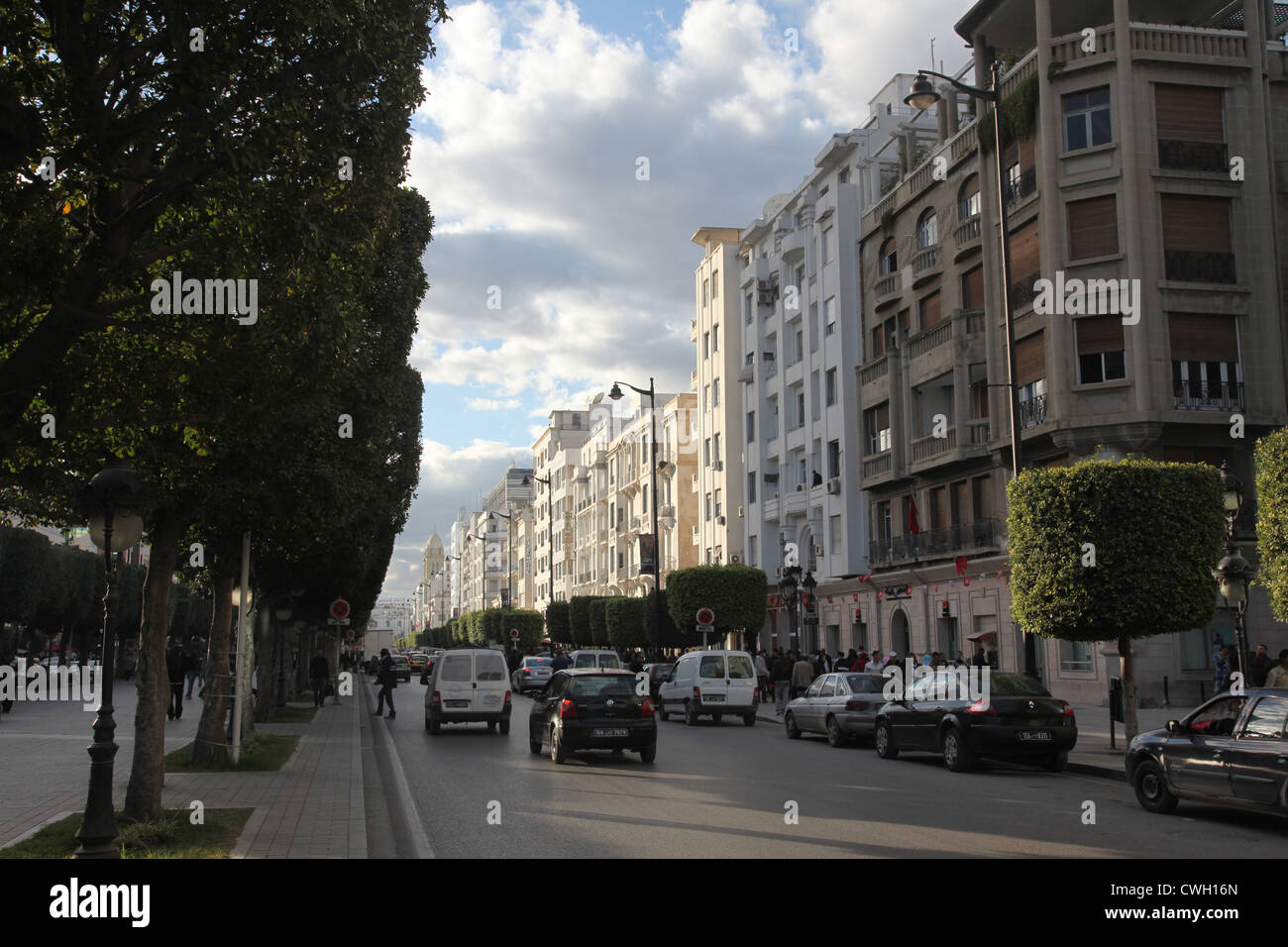 Tunis city center Stock Photo - Alamy