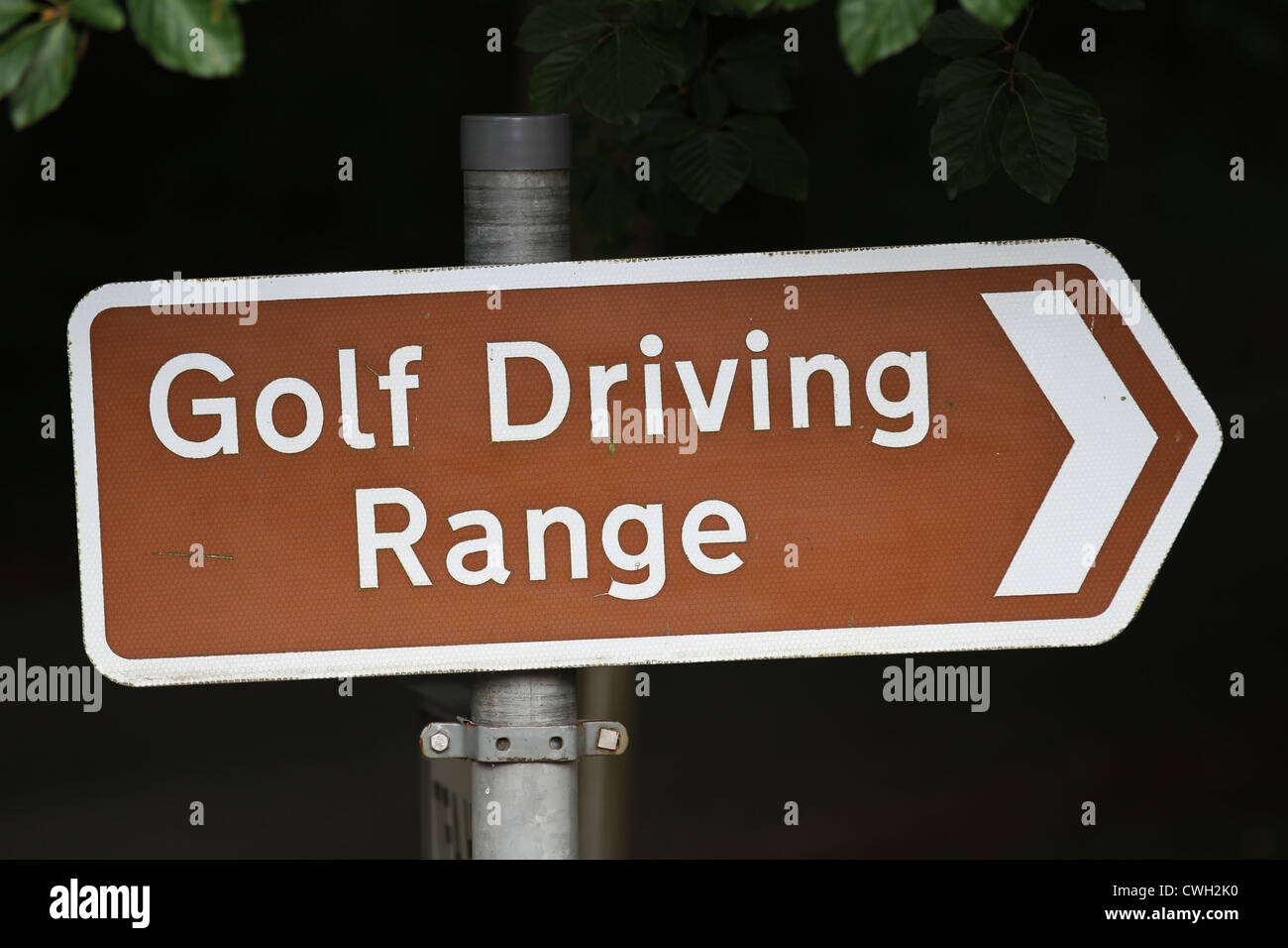 Golf Course Sign Golfing Driving Range Tourist Signpost Stock Photo - Alamy