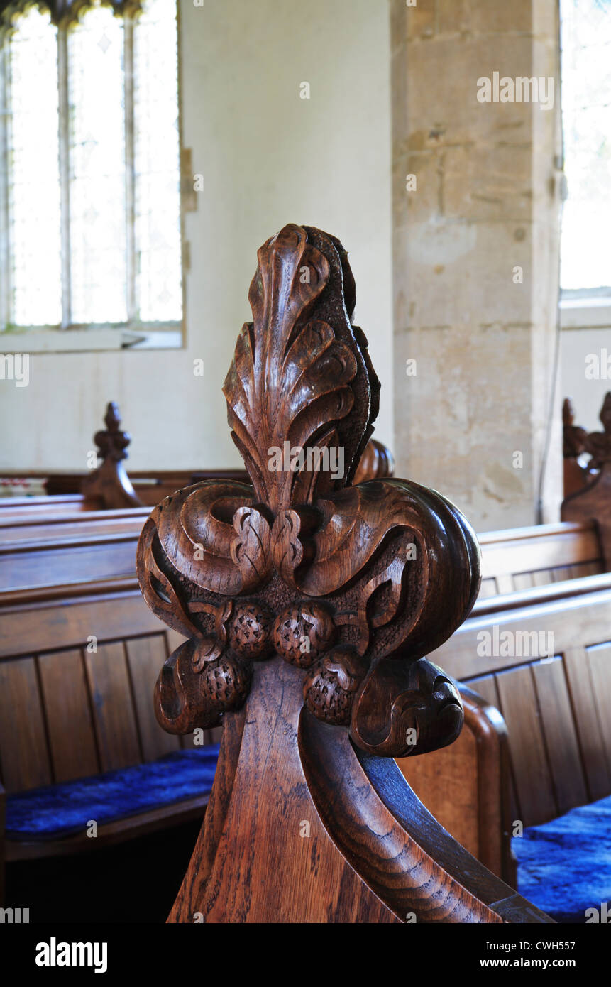 Carved wood pew hi-res stock photography and images - Alamy