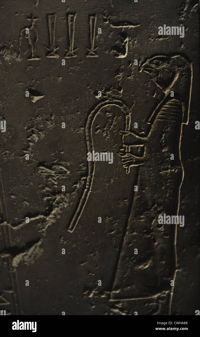 Egyptian sarcophagus hieroglyphics hi-res stock photography and images ...