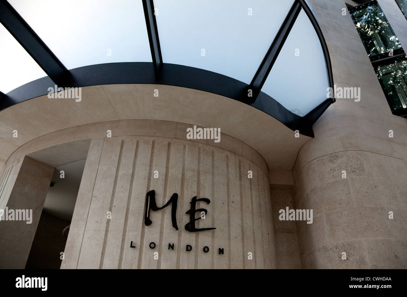 New luxury ME Hotel in Strand, London Stock Photo - Alamy