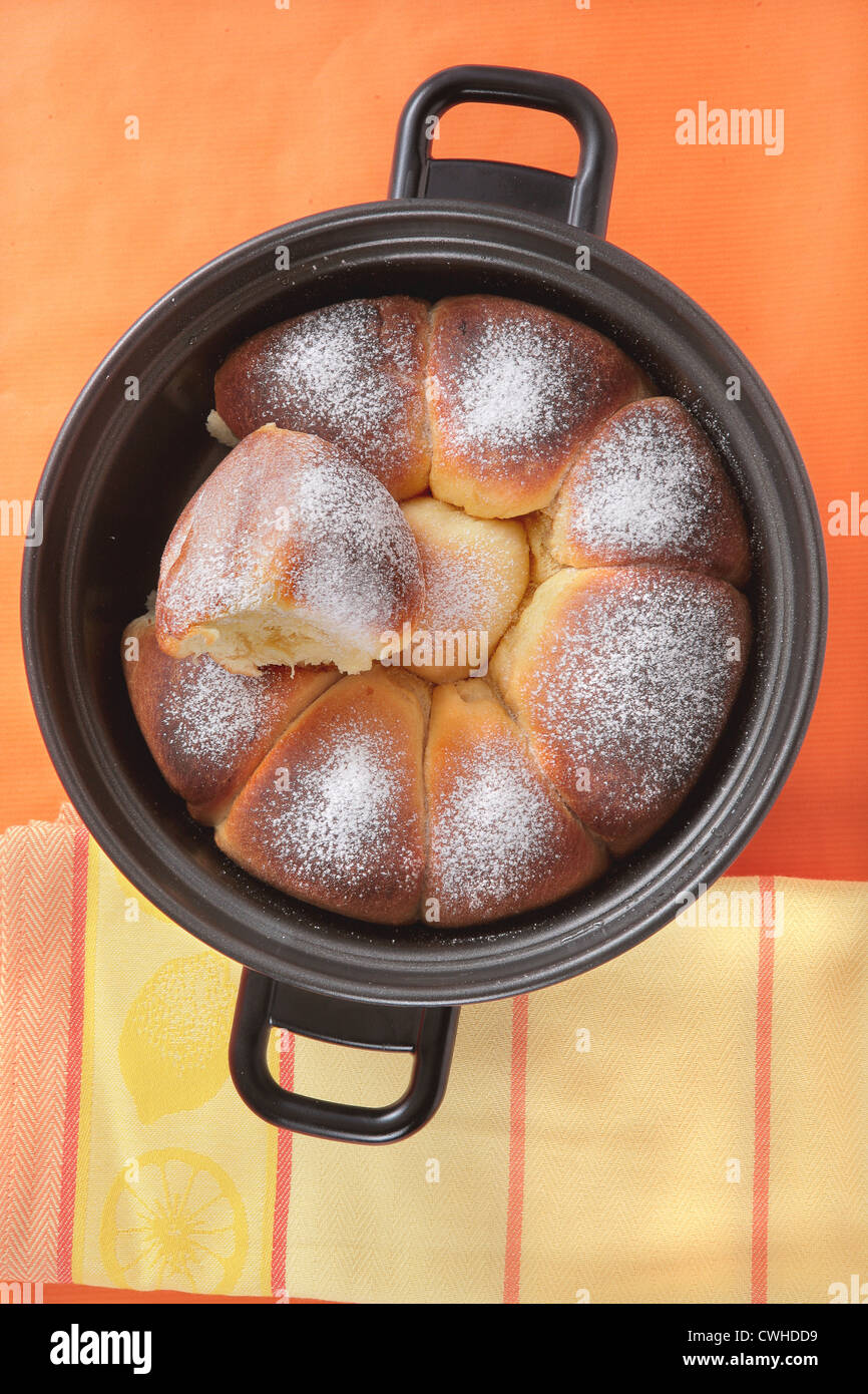 Buns with curd stuffing hi-res stock photography and images - Alamy