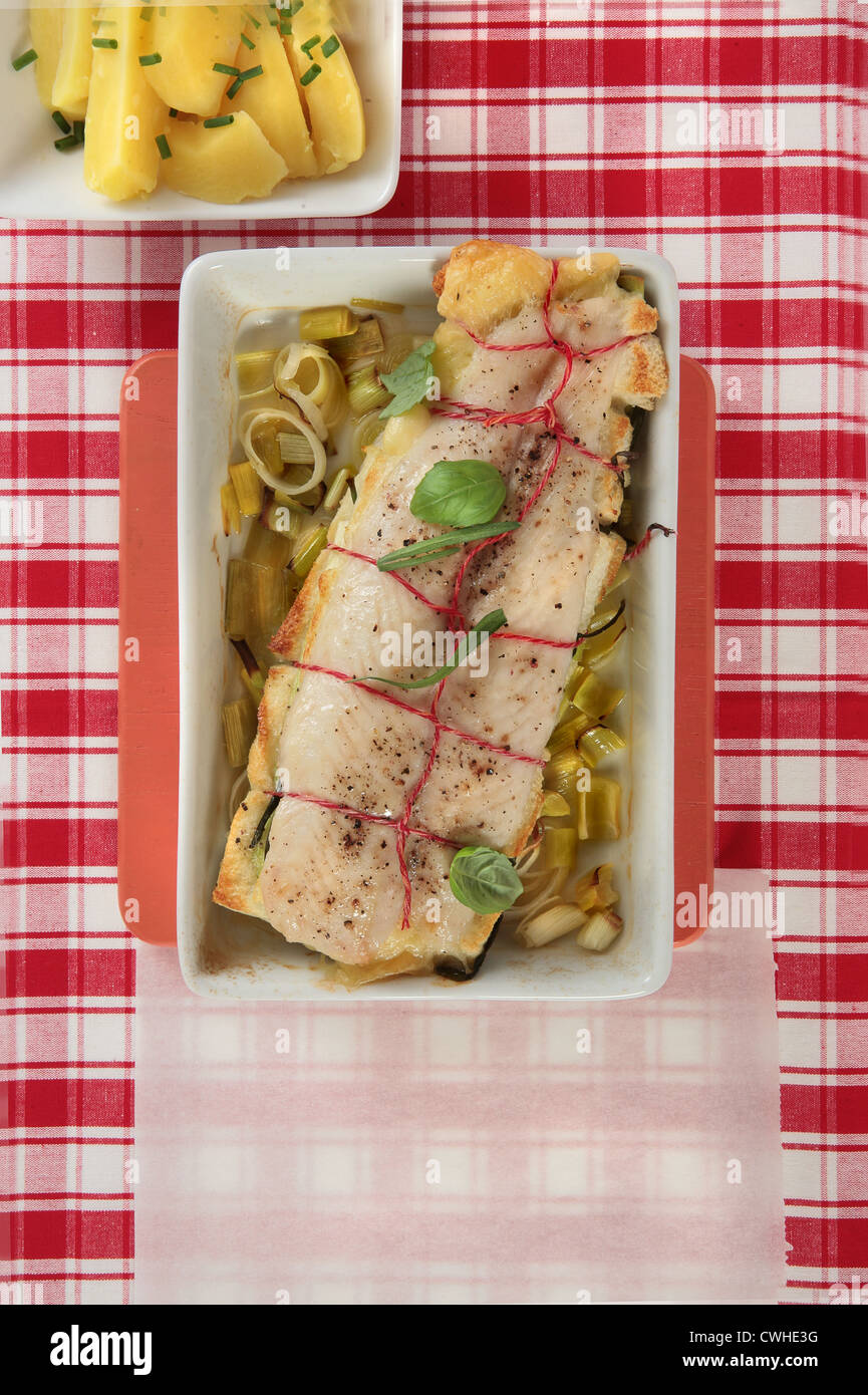 Pack of fish hi-res stock photography and images - Alamy