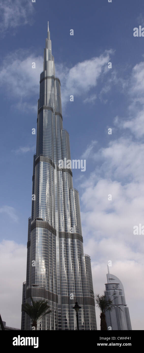 Emirates. Dubai. The tallest building in the world. Burj Dubai - Dubai ...