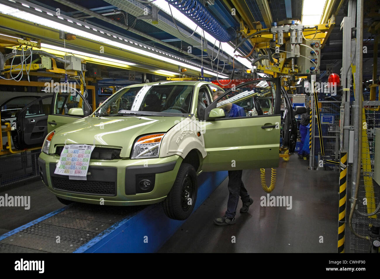 Cologne ford hi-res stock photography and images - Alamy