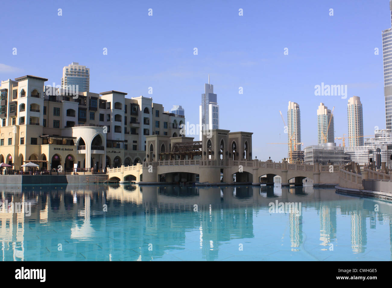 Dubai shops skyscrapers hi-res stock photography and images - Alamy