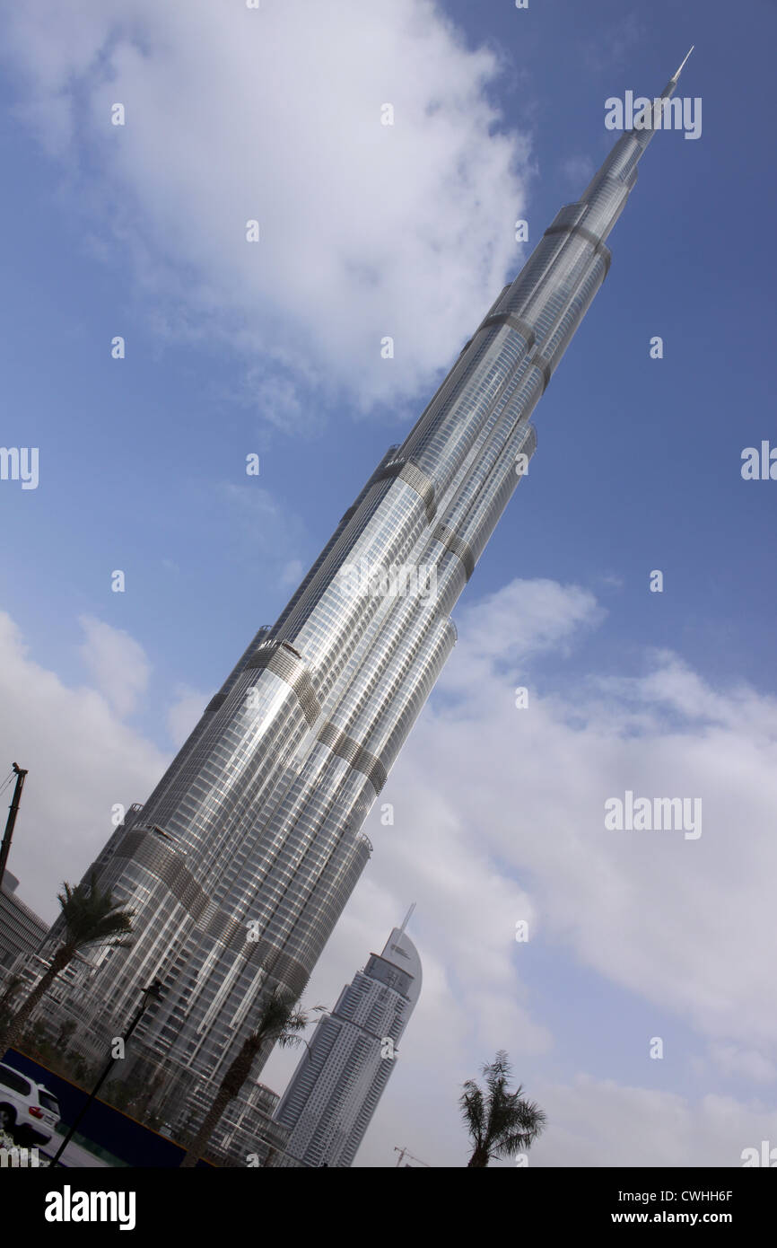Emirates. Dubai. The tallest building in the world. Burj Dubai - Dubai ...