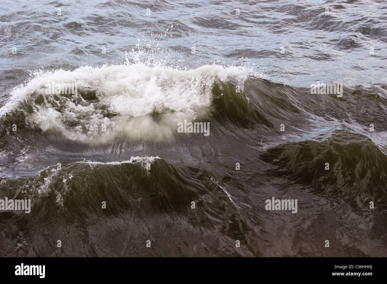 Large white surf waves crashing hi-res stock photography and images - Alamy