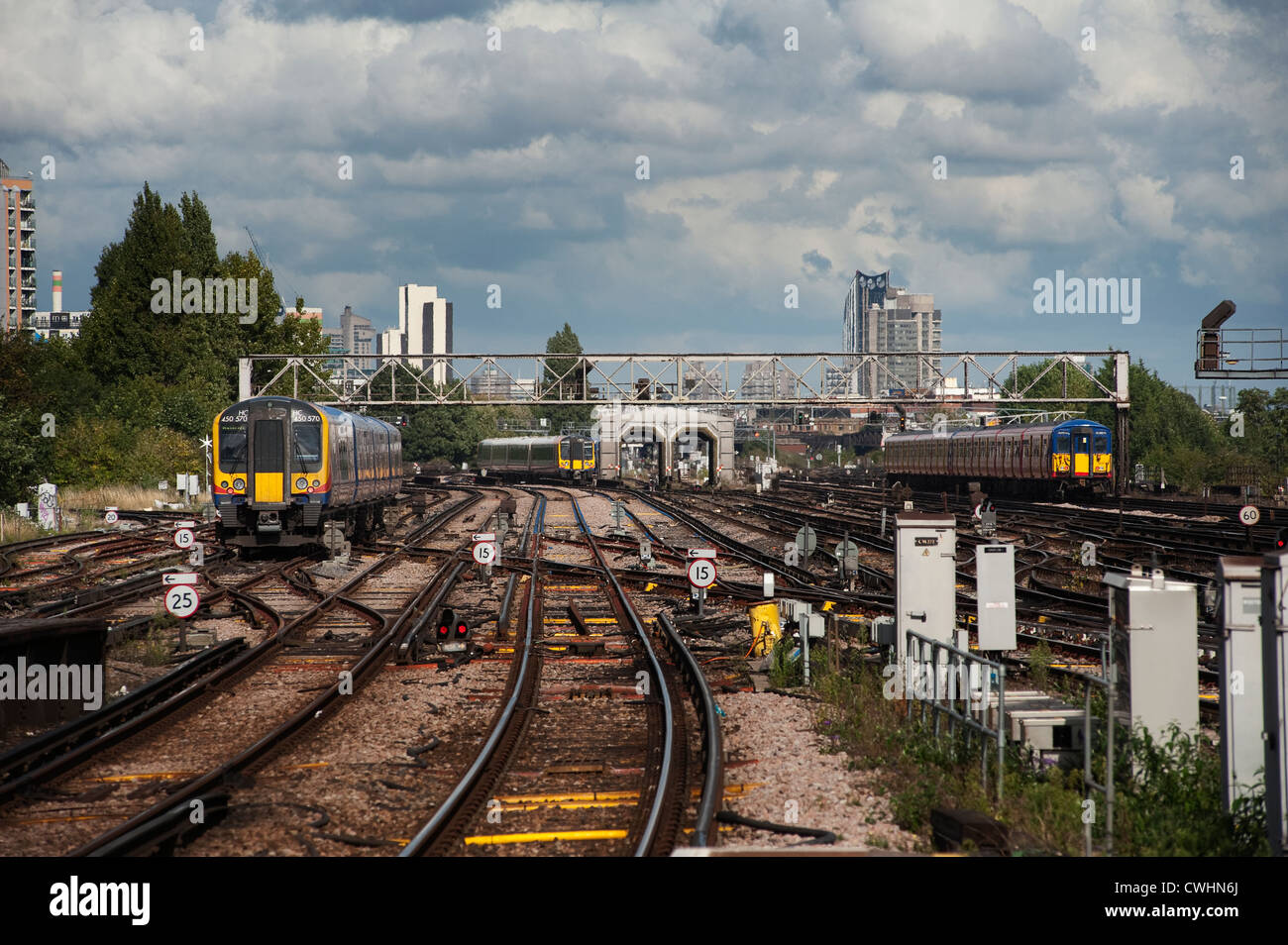 Railway track junction hi-res stock photography and images - Alamy