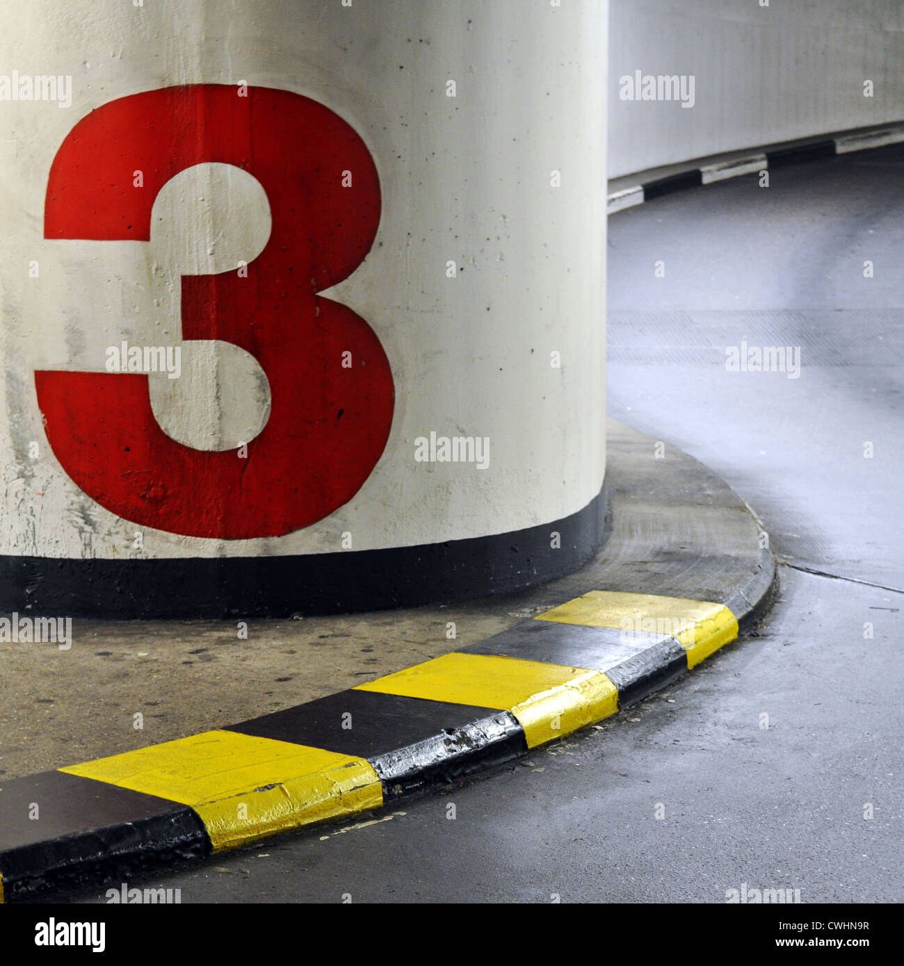 Curveds High Resolution Stock Photography and Images - Alamy