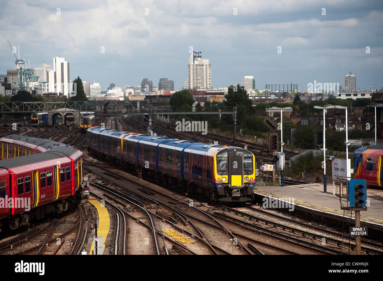 Clapham Junction Stock Photos & Clapham Junction Stock Images - Alamy
