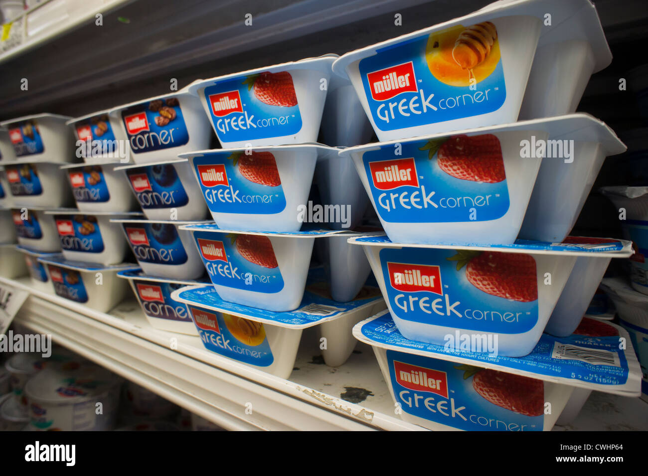 Muller quaker dairy hi-res stock photography and images - Alamy