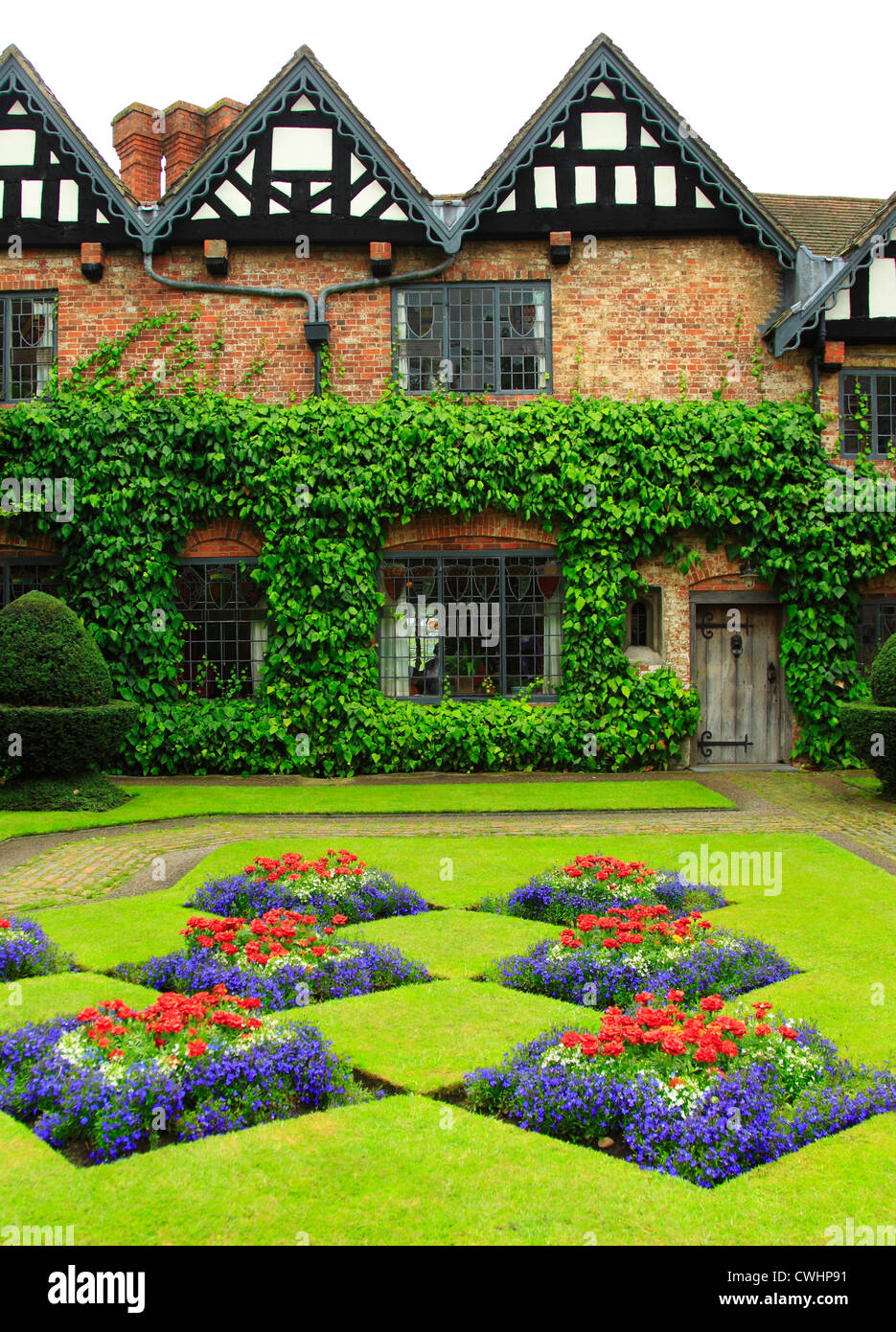 Baddesley clinton, hi-res stock photography and images - Alamy