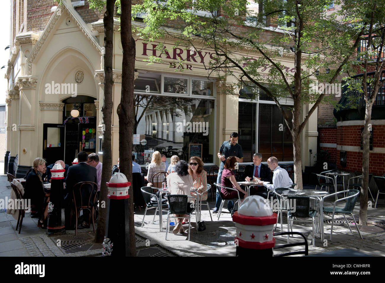 Paternoster square restaurant hi-res stock photography and images - Alamy