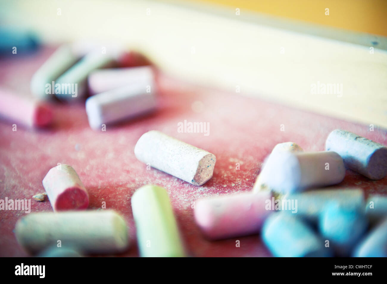 Many chalk colors hi-res stock photography and images - Alamy