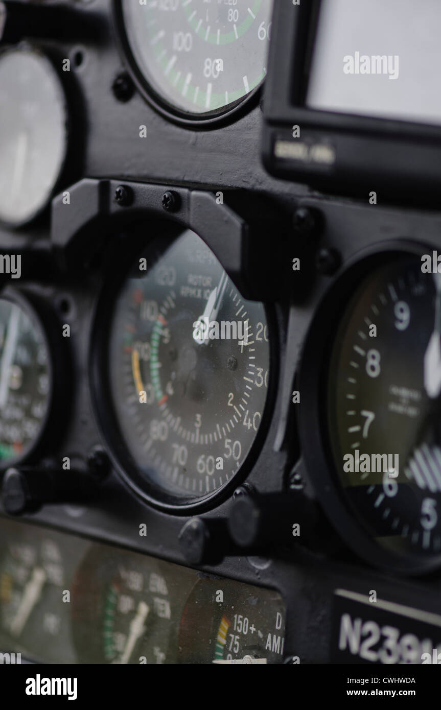 Gauge cockpit helicopter High Resolution Stock Photography and Images ...