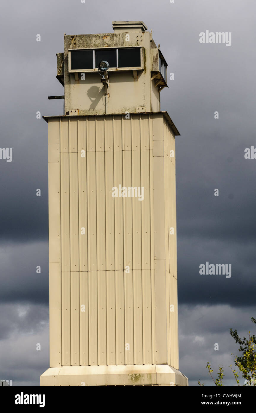 Hmp maze prison hi-res stock photography and images - Alamy