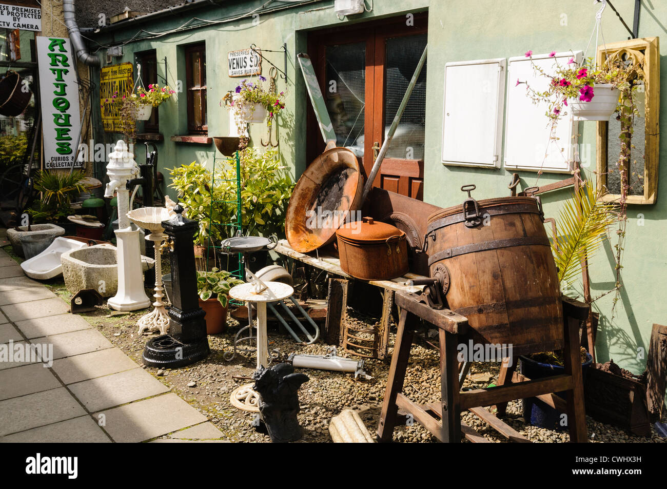 Antique auction house hi-res stock photography and images - Alamy