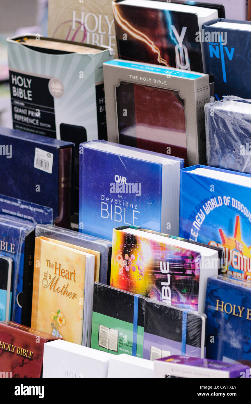 Bibles hi-res stock photography and images - Alamy