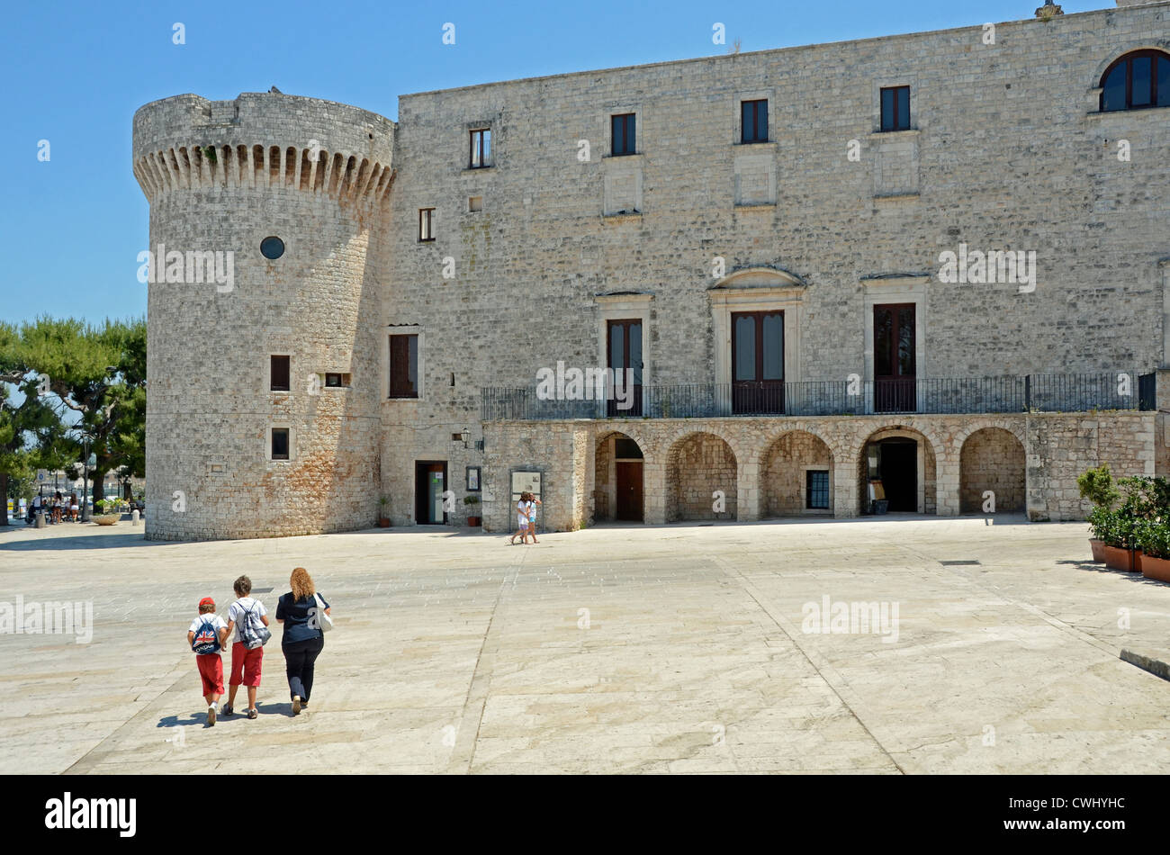Conversano hi-res stock photography and images - Alamy