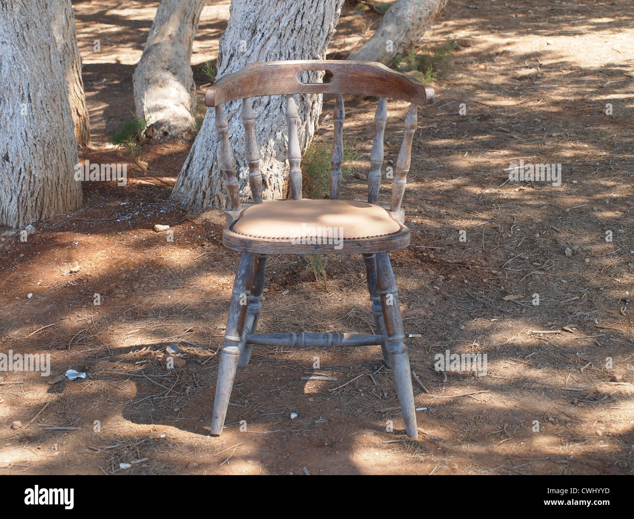An old chair Stock Photo - Alamy