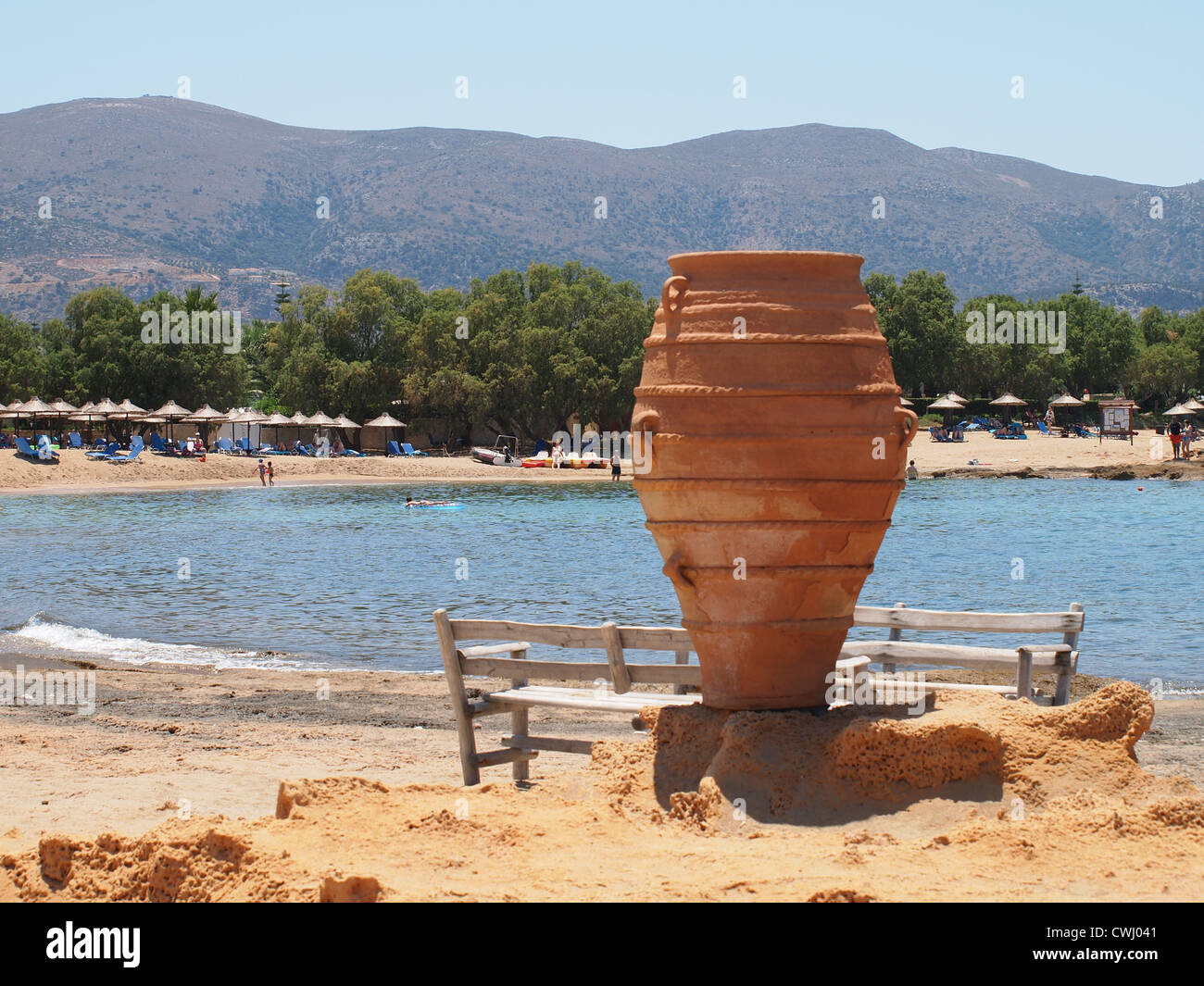 Ancient greek amphora in sea hi-res stock photography and images - Alamy