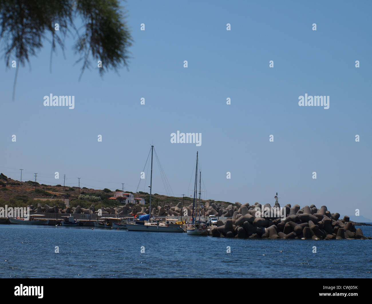 Small yachts in a cove Stock Photo - Alamy