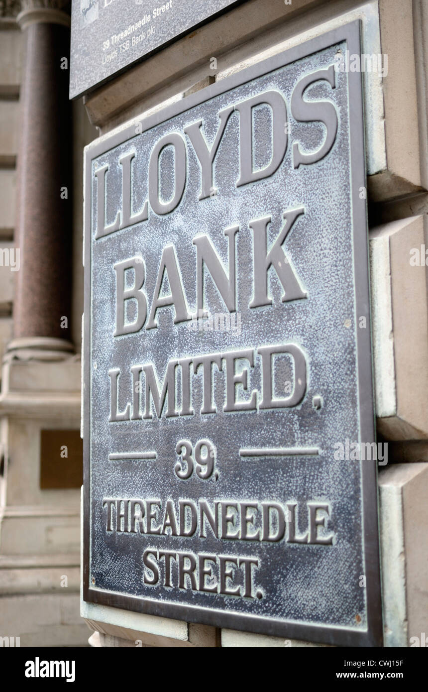 Lloyds threadneedle st hi-res stock photography and images - Alamy