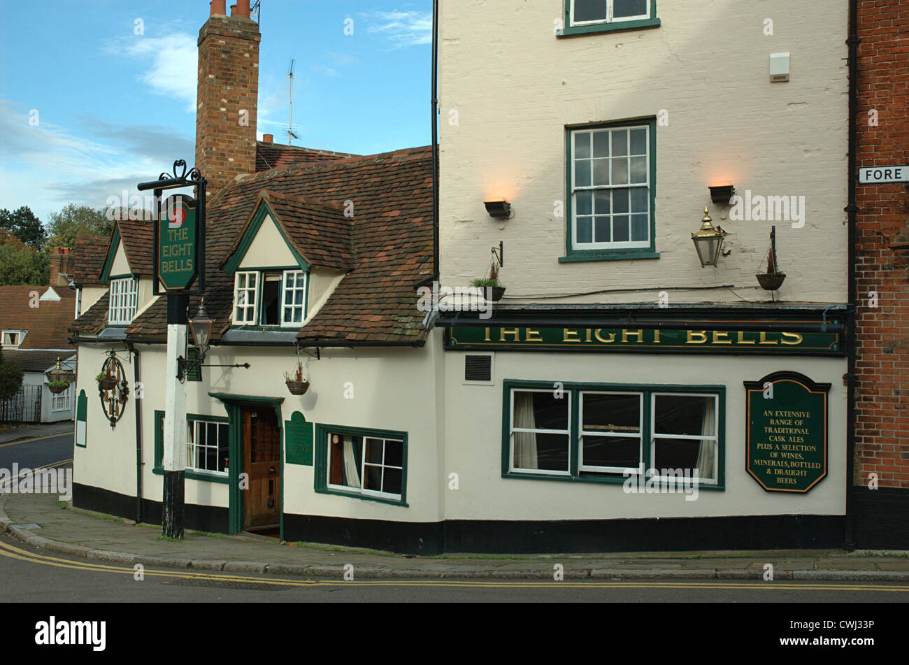 The Eight Bells, corner of Fore Street and Park Street, Old Hatfield ...
