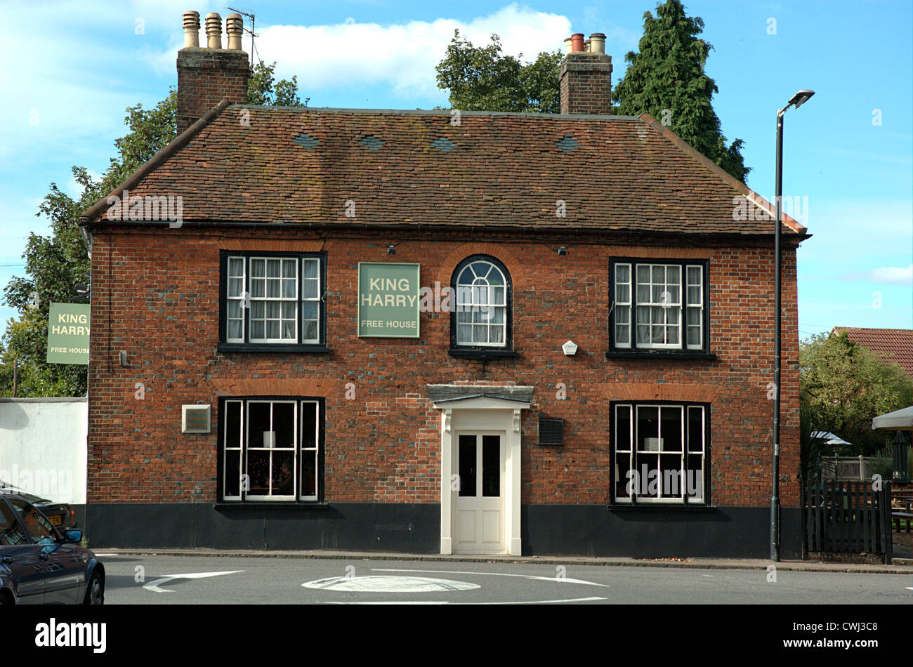 Corner of king harry lane and st steph hi-res stock photography and ...