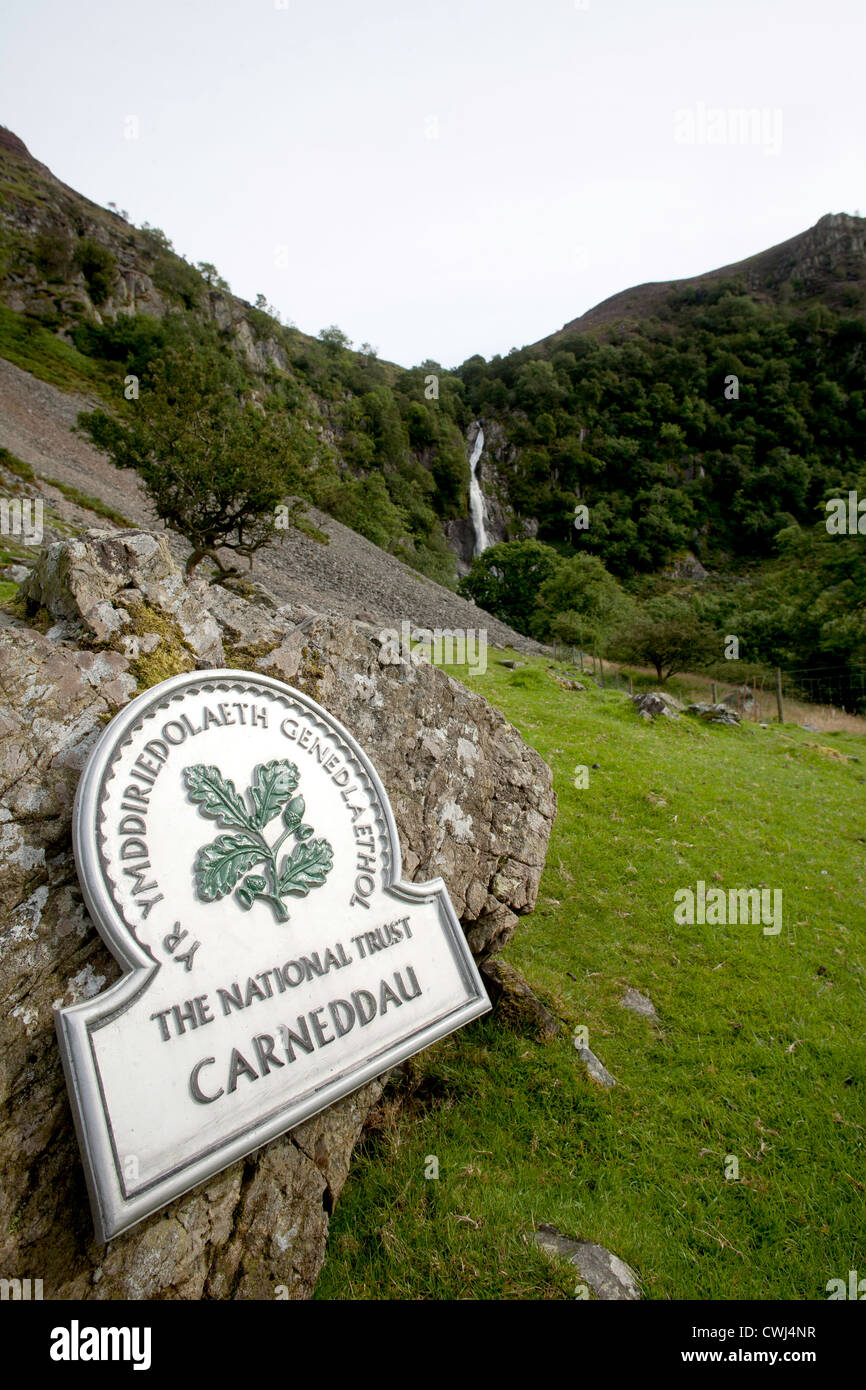 A National Trust Boundary sign for the Carneddau area of Snowdonia ...