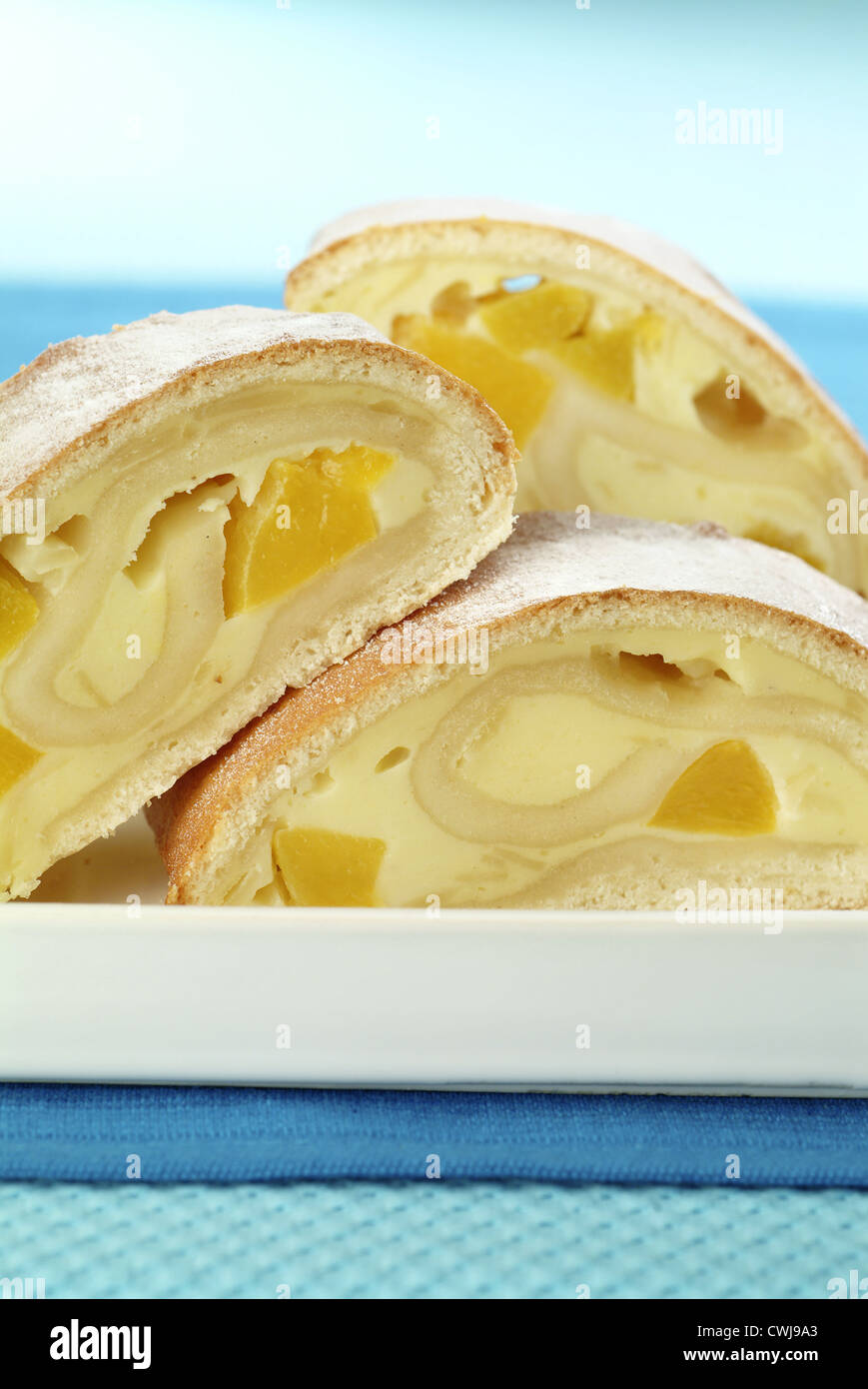 Curd strudel hi-res stock photography and images - Alamy