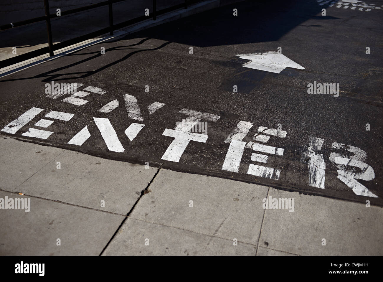 enter signage car park los angeles Stock Photo - Alamy
