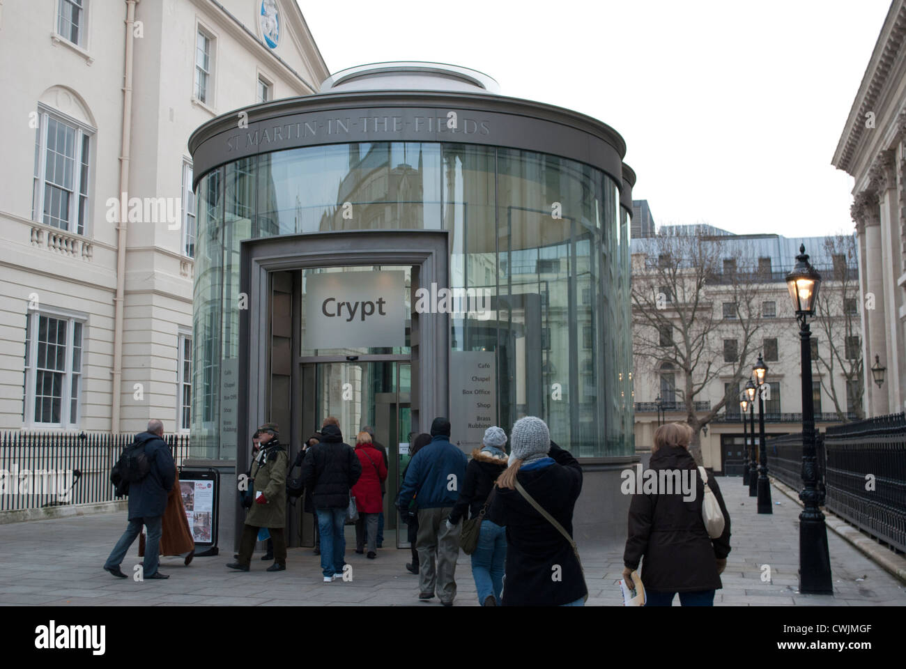 Crypt gallery st pancras hi-res stock photography and images - Alamy