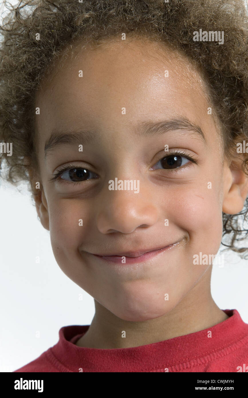 Little boy smiling Stock Photo - Alamy