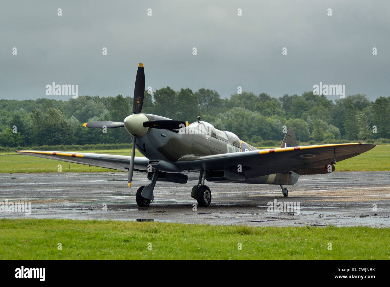Supermarine Spitfire T9 G-FLIX ML407 in the rain at Tibenham Air ...