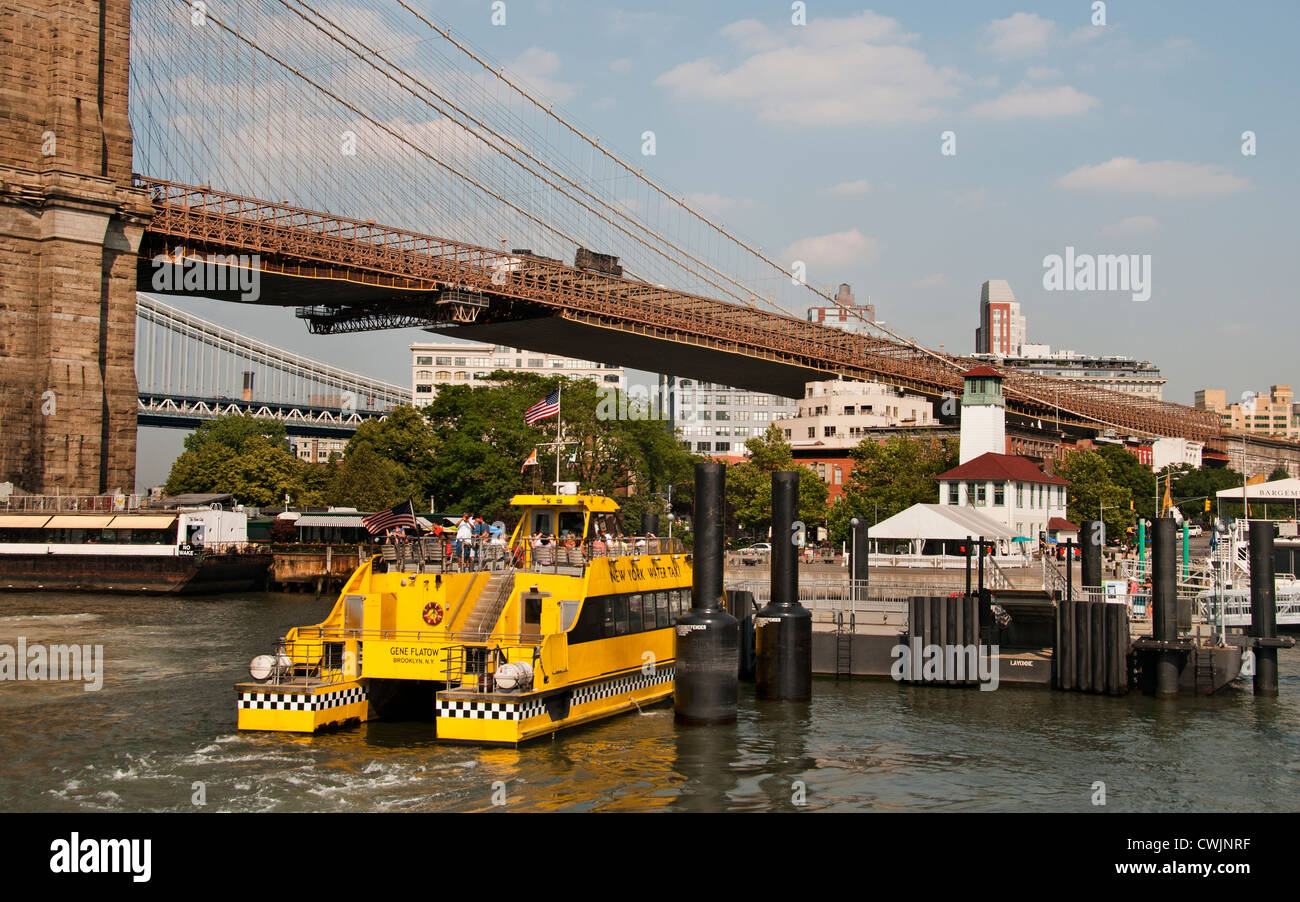 Fulton Ferry landing Brooklyn Bridge East River New York City United ...
