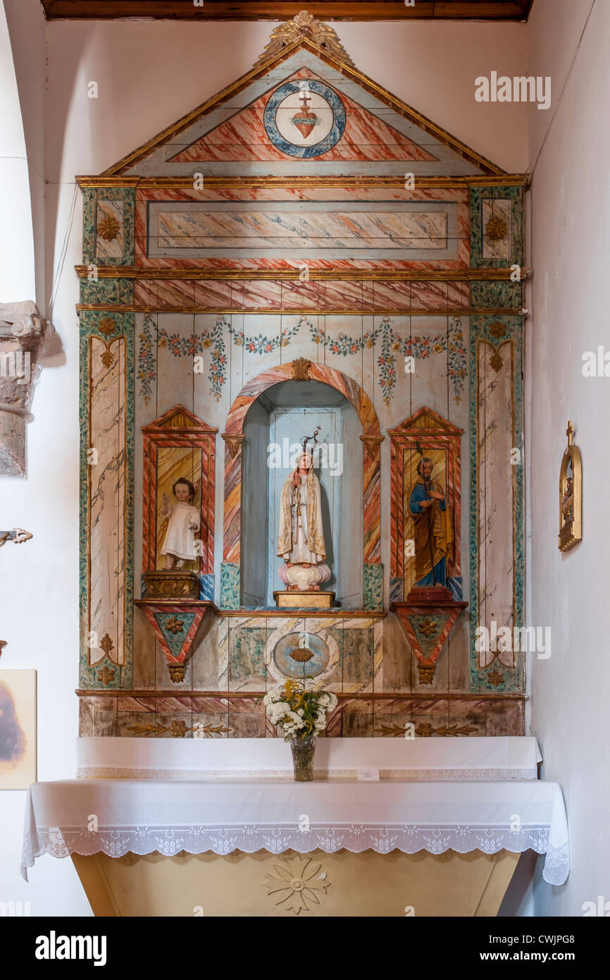 Parish church interior hi-res stock photography and images - Alamy